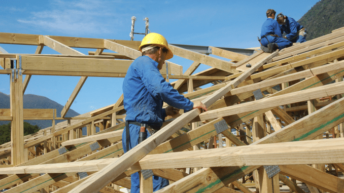 À quand remontent les origines de la menuiserie